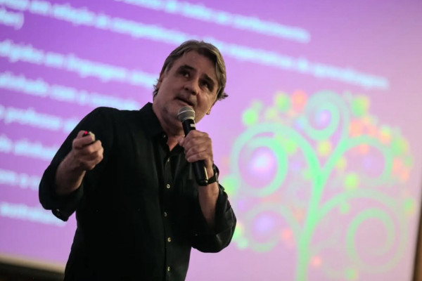 Raul Henry diz estar confiante na reeleição para presidente do MDB-PE ...