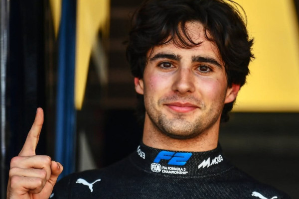 Rafa Câmara conquista pole inédita na Fórmula 2 | Diario de Pernambuco