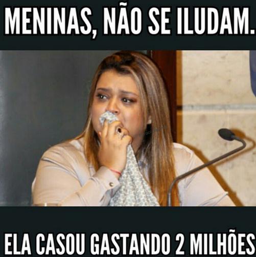 Bombando na web: foto polêmica de bebe fumando e memes do casamento de ...