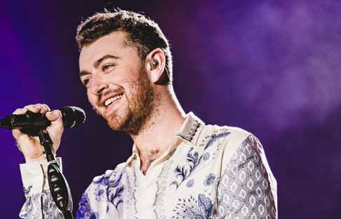 Pela primeira vez no Brasil, Sam Smith capricha no Rock in Rio | Viver ...
