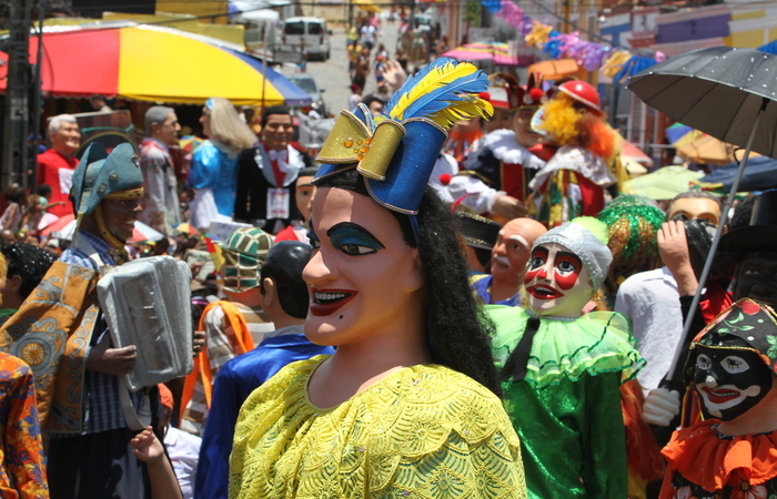 Tradicional Desfile dos Bonecos Gigantes de Olinda acontece nesta terça ...