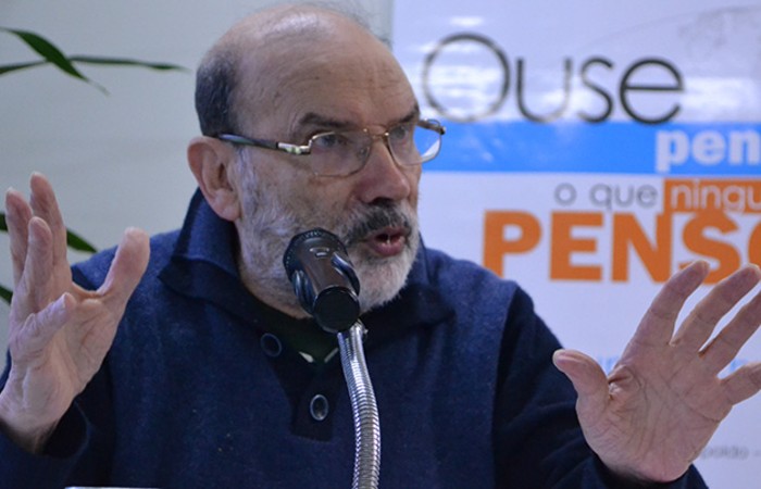 Morre aos 85 anos o filósofo Ruy Fausto, um dos principais teóricos do ...