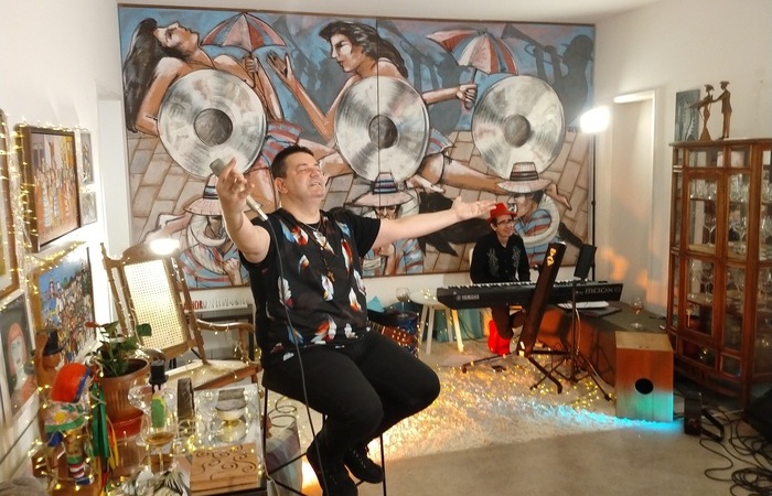 Cantor pernambucano André Rio comemora aniversário com show online ...