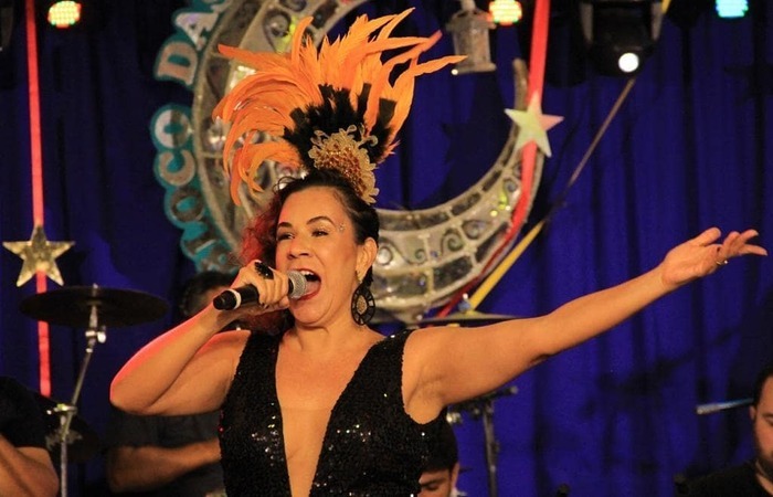 Carla Rio promove live especial de Carnaval | Viver: Diario de Pernambuco