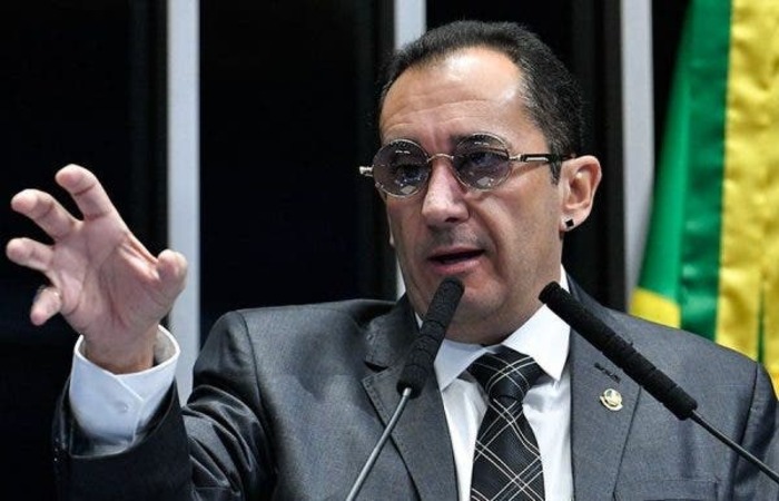 Kajuru sobre Bolsonaro: 'Quero distância oceânica dele' | Política ...