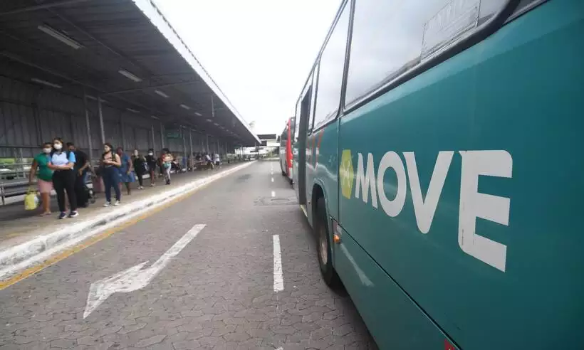 Homem é Detido Suspeito De Assediar Mulher Dentro De ônibus Brasil