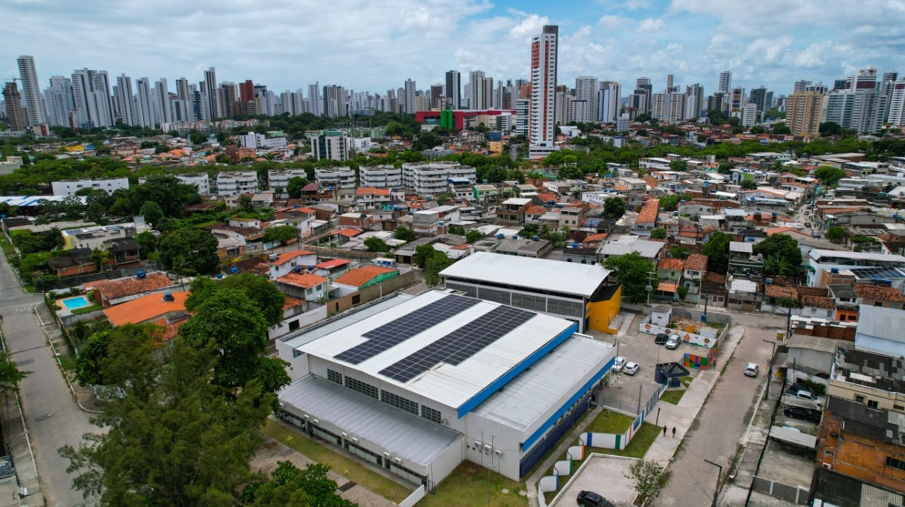 Escola da Mangabeira recebe placas coletoras e energia solar poderá ...