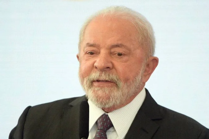 Lula está ansioso e triste pelas dificuldades, diz colunista | Política ...