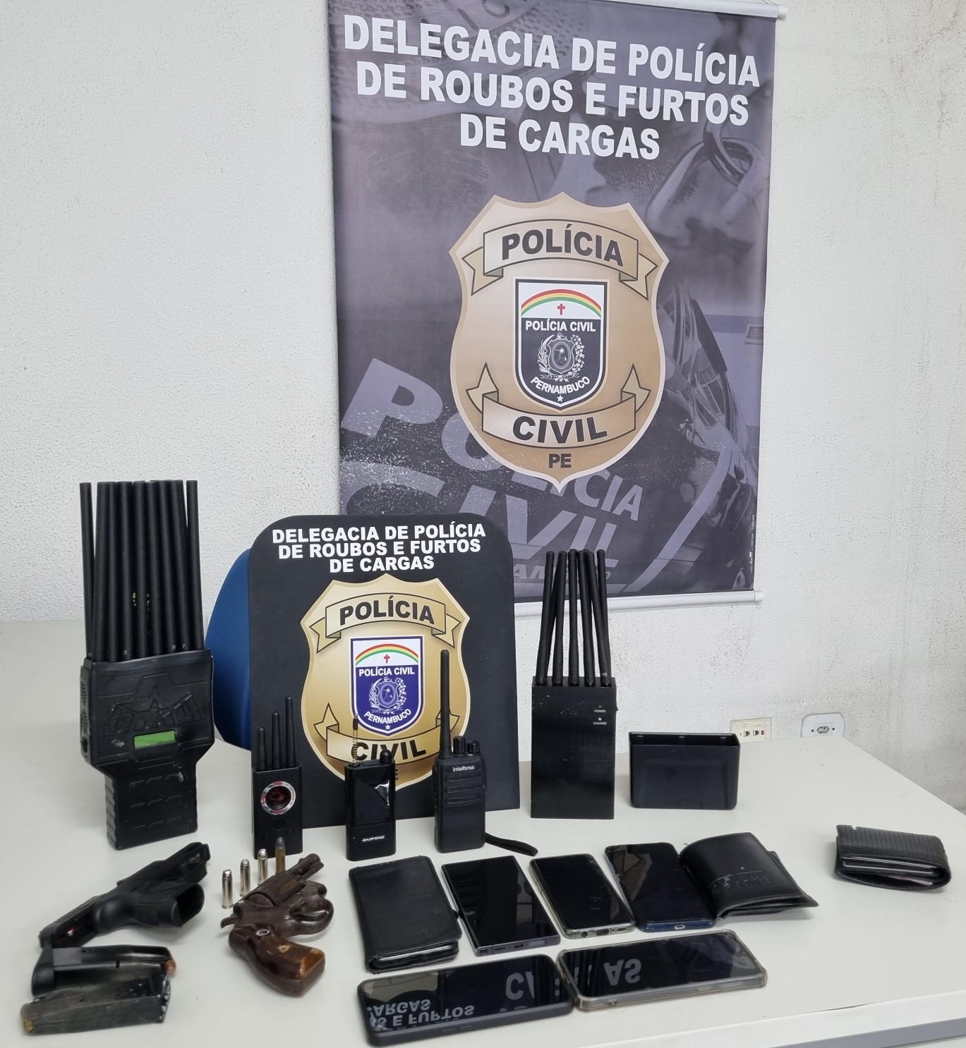 Quadrilha Especializada Em Roubo De Cargas é Desarticulada Em Operação